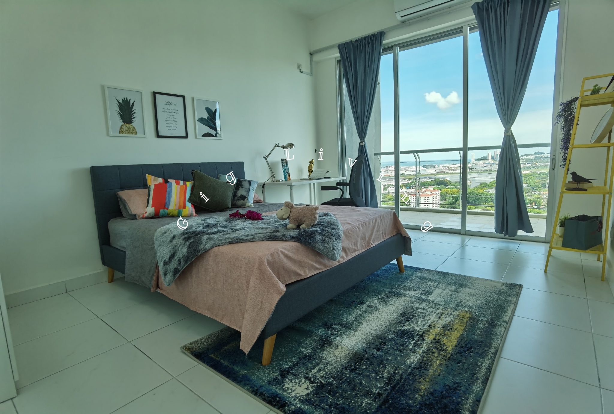 Balcony Room At Elit Heights, Bayan Lepas 1 | RoomGrabs