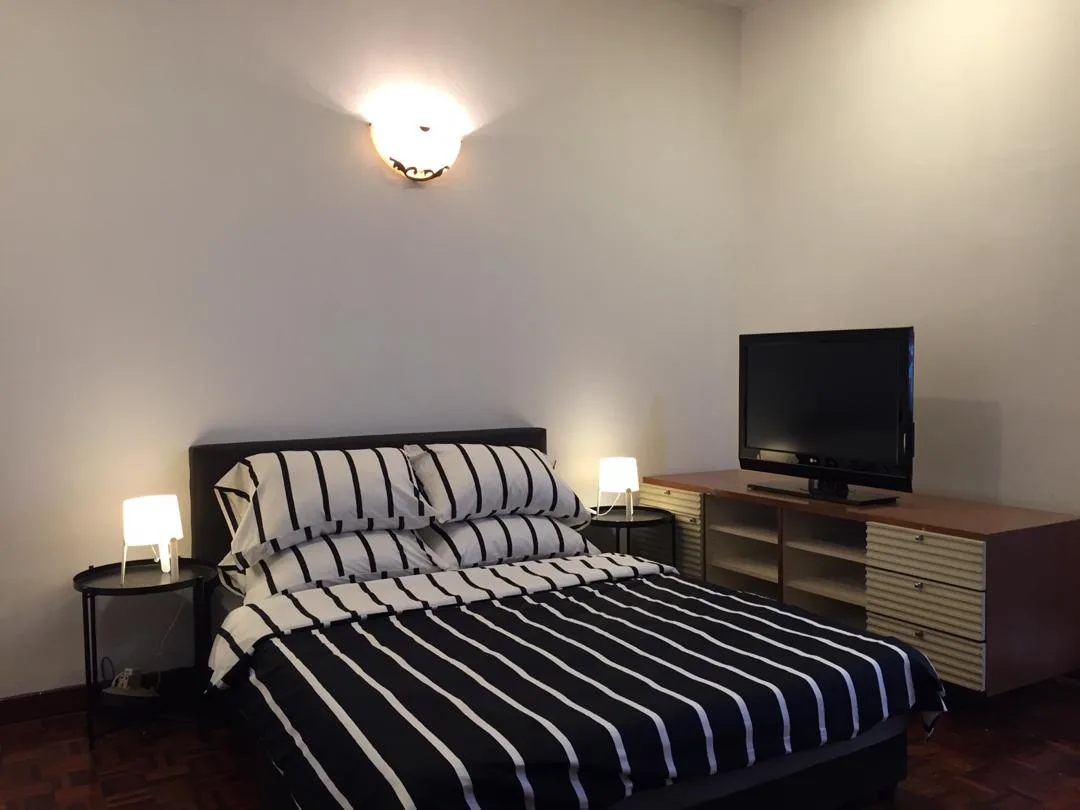 Master Bedroom @ TTDI | RoomGrabs