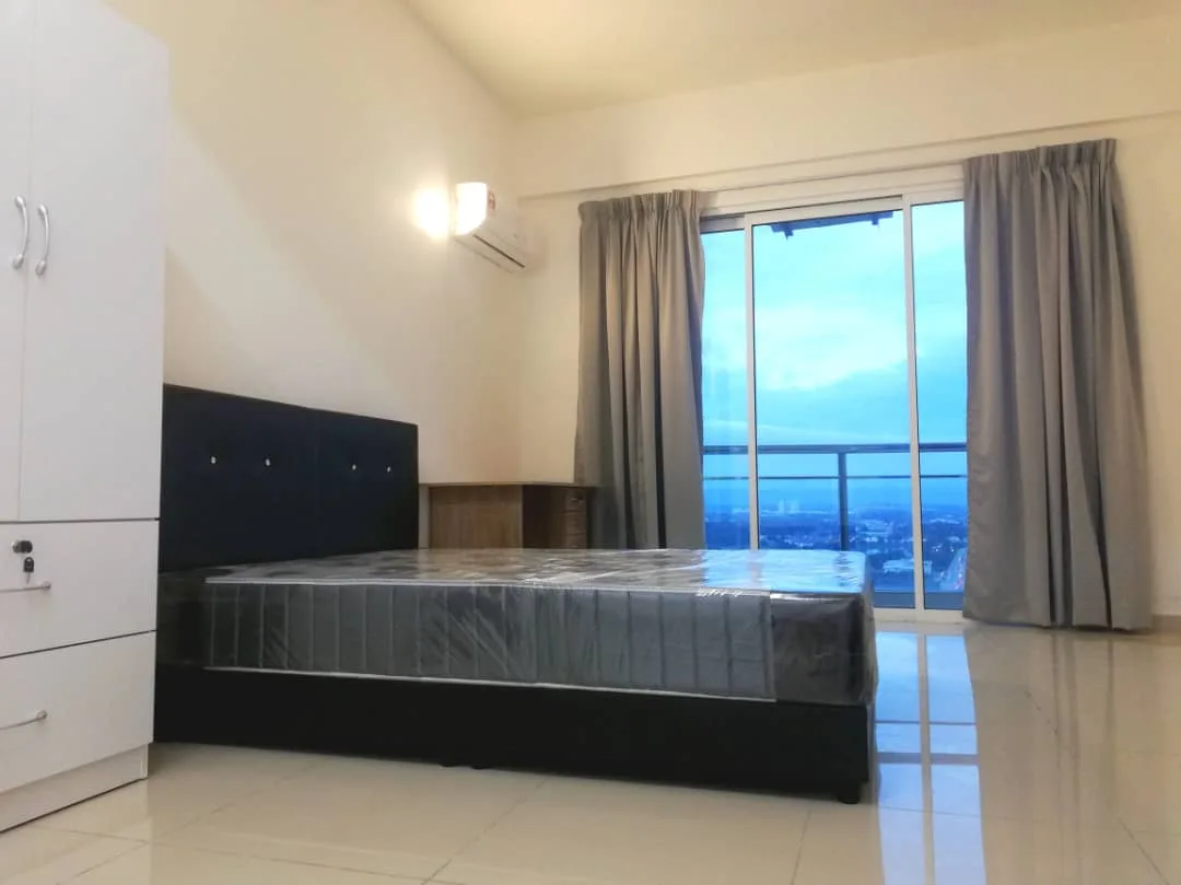 Master Room At Exo Residences, Icon City, Prai Industrial. | RoomGrabs