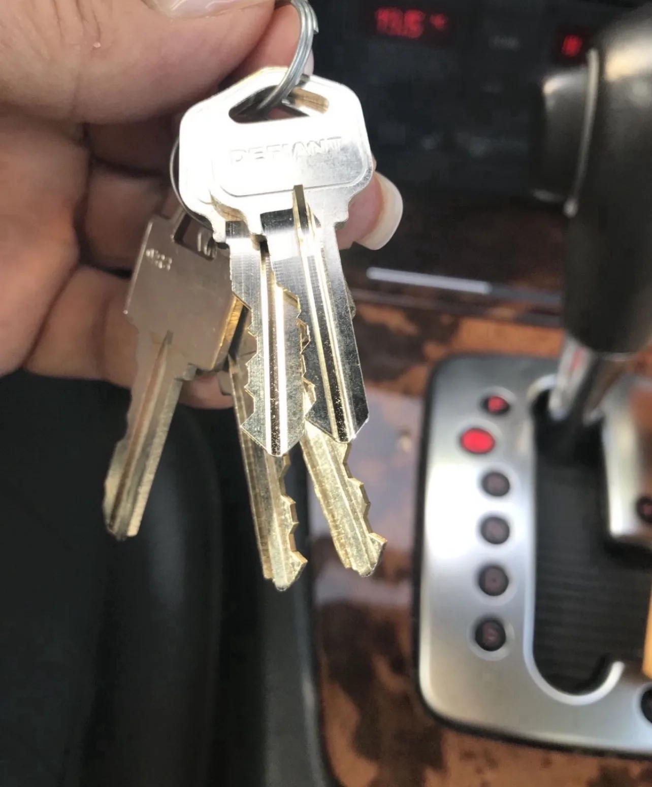 This Including Got Car | RoomGrabs